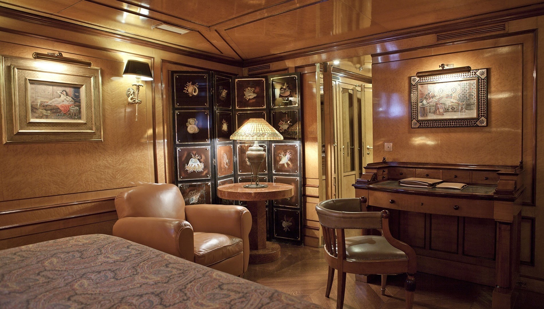 Yacht CREOLE, Camper & Nicholsons | CHARTERWORLD Luxury Superyacht Charters